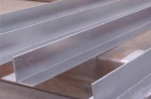 Galvanised T Bars » Saddingtons