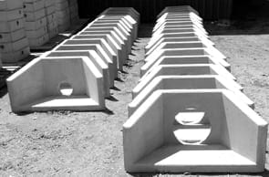 Concrete Pipe Headwalls » Saddingtons